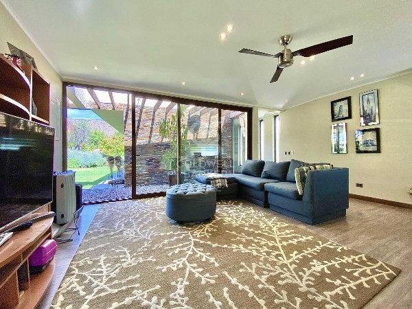 Casa en Venta en Colina 3 dormitorios 3 baños | R77205366-5L0-22717V | Emol Propiedades