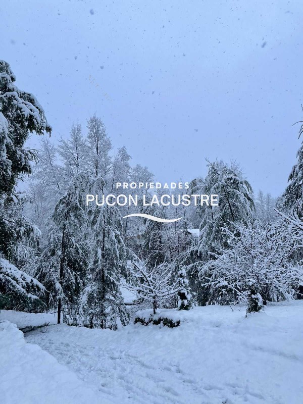 Sitio o Terreno en Venta en Pucón | R77087734-2L0-139015 | Emol Propiedades