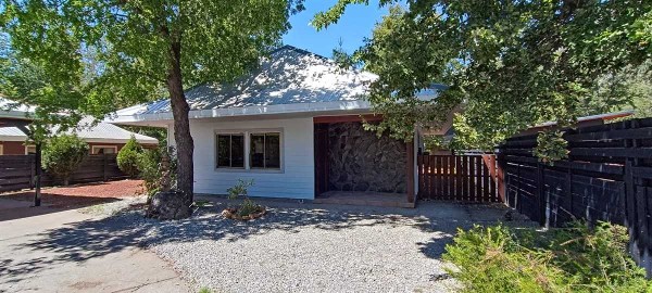 Casa en Venta en Pinto 3 dormitorios 2 baños | R77150929-0L0-101076360 ...